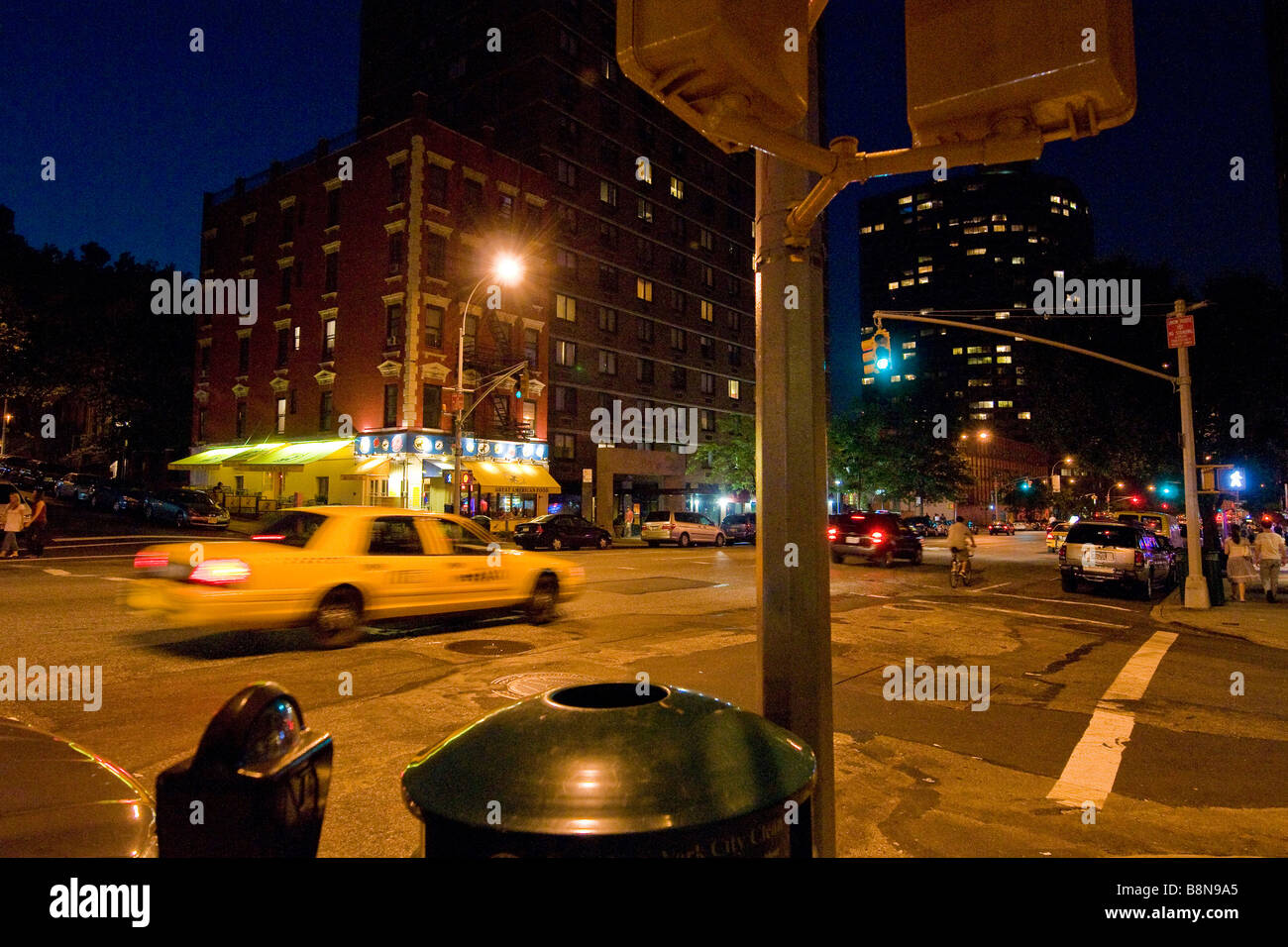 Street scene of 93rd street at night Stock Photo - Alamy