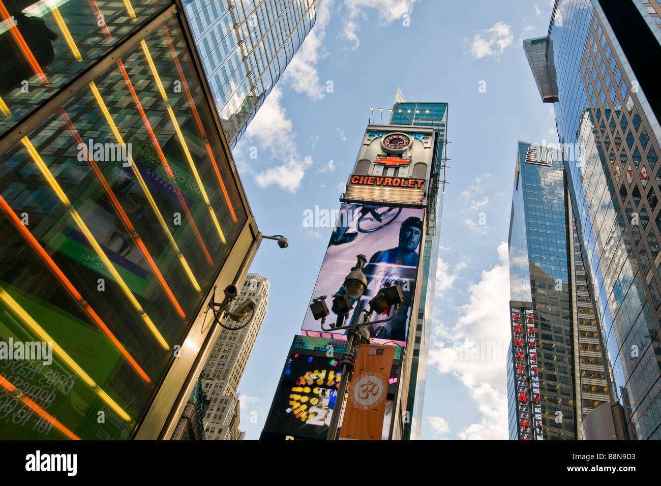 Times square signage hi-res stock photography and images - Alamy