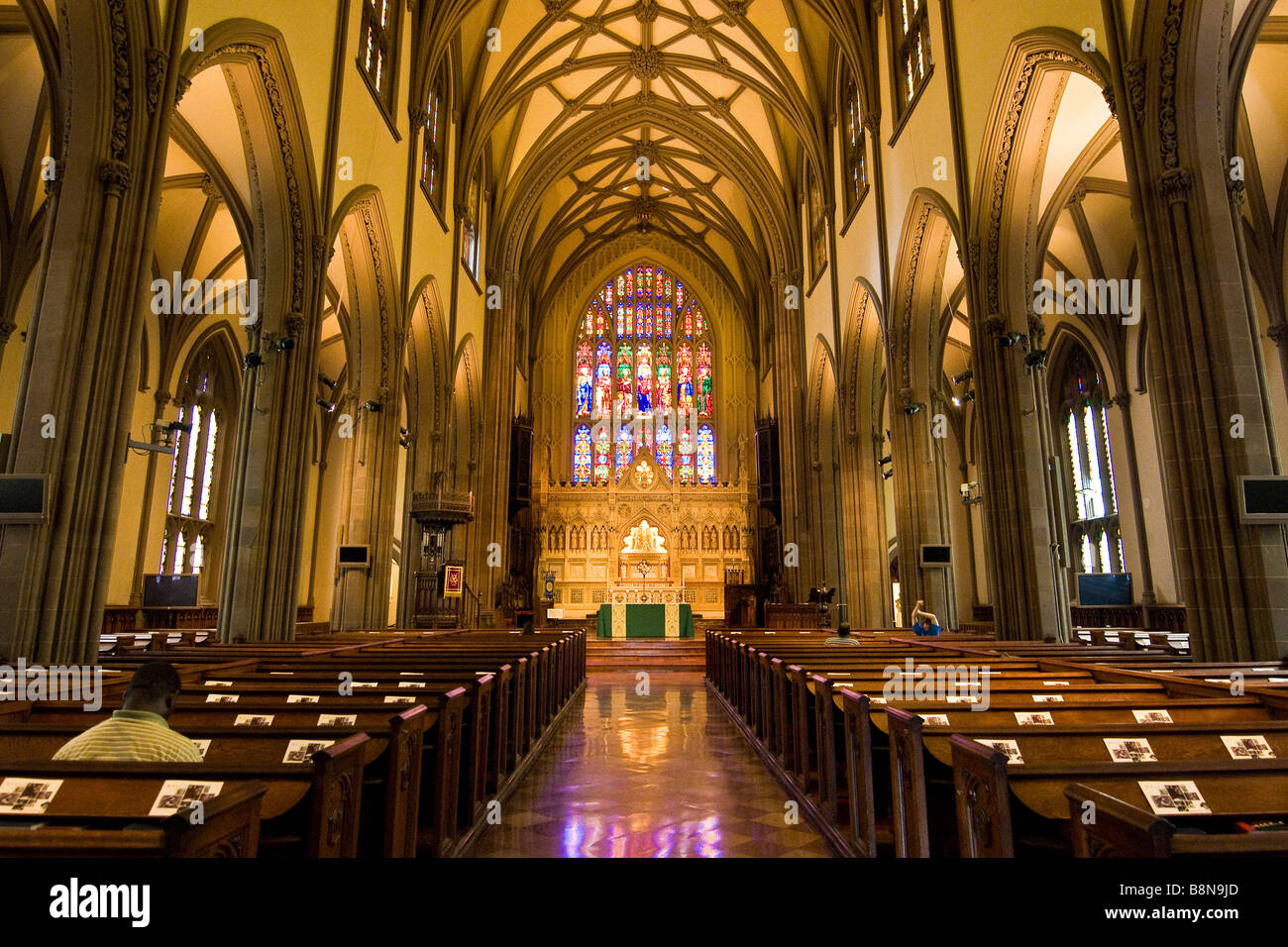 Interior episcopal church hi-res stock photography and images - Alamy