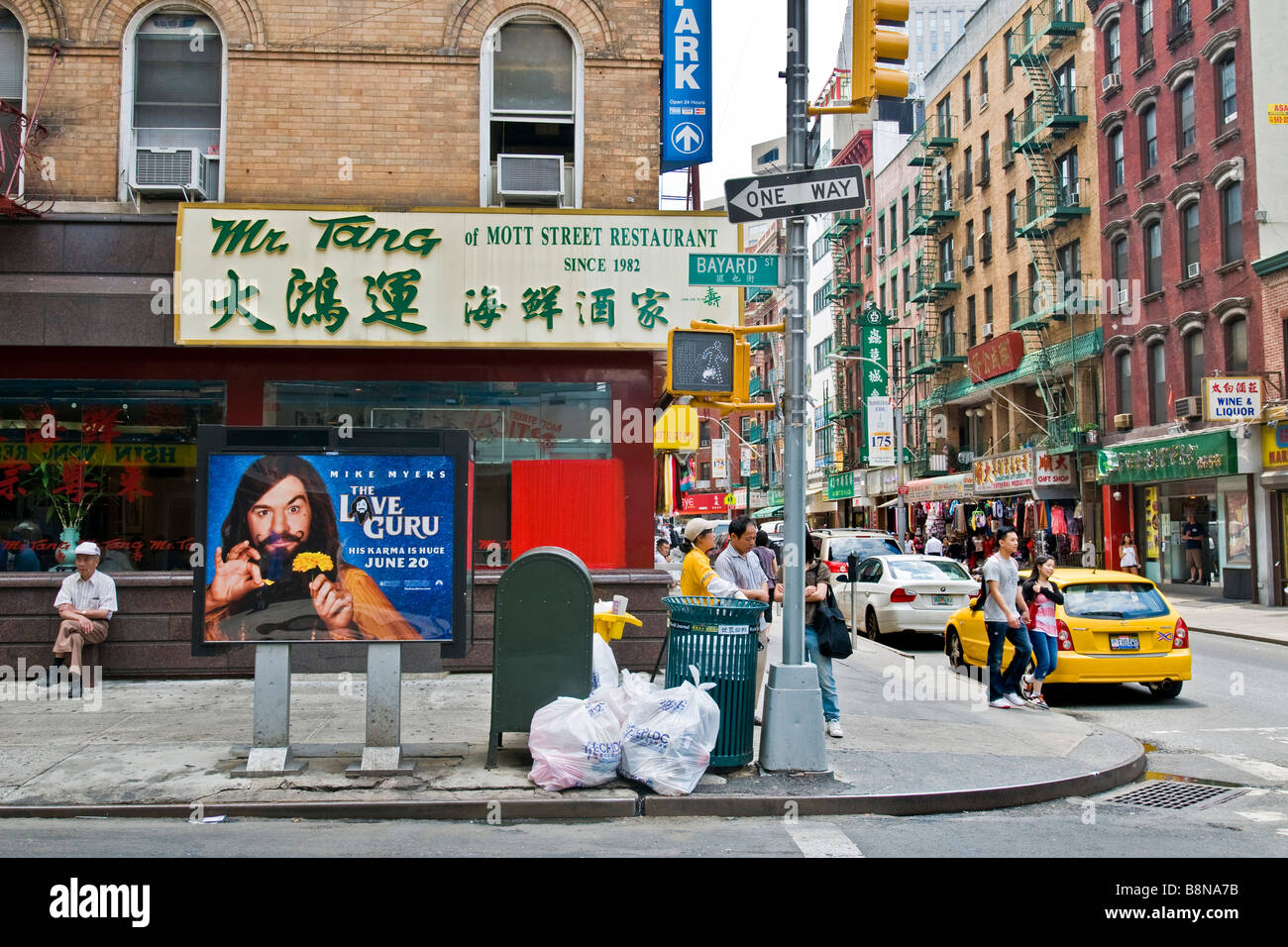 Street scene in Chinese neighbourhood of Manhattan know as Chinatown ...