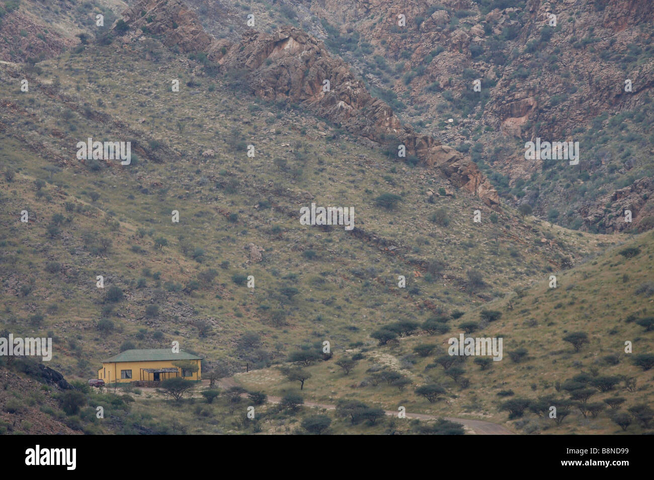A remote farmhouse in the Naukluft mountains Stock Photo - Alamy