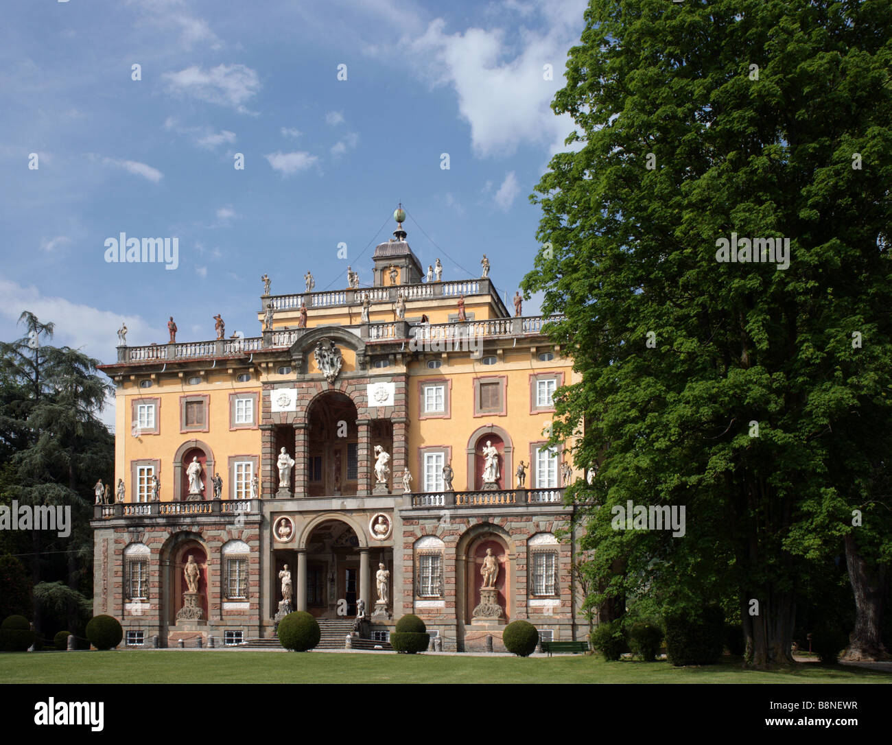 Villa torrigiani near lucca tuscany hi-res stock photography and images ...