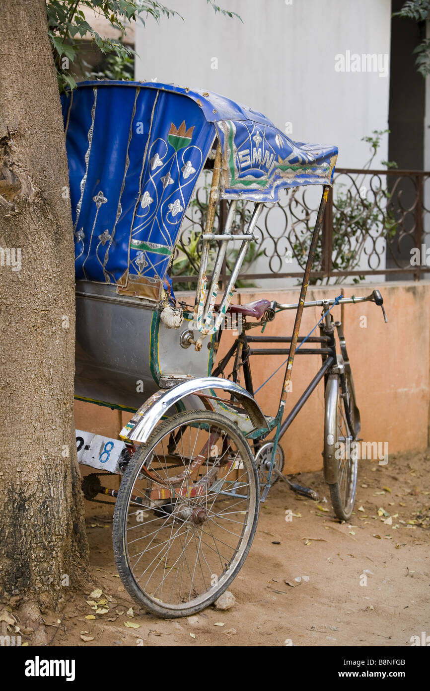Indian bicycle rickshaw hi-res stock photography and images - Alamy