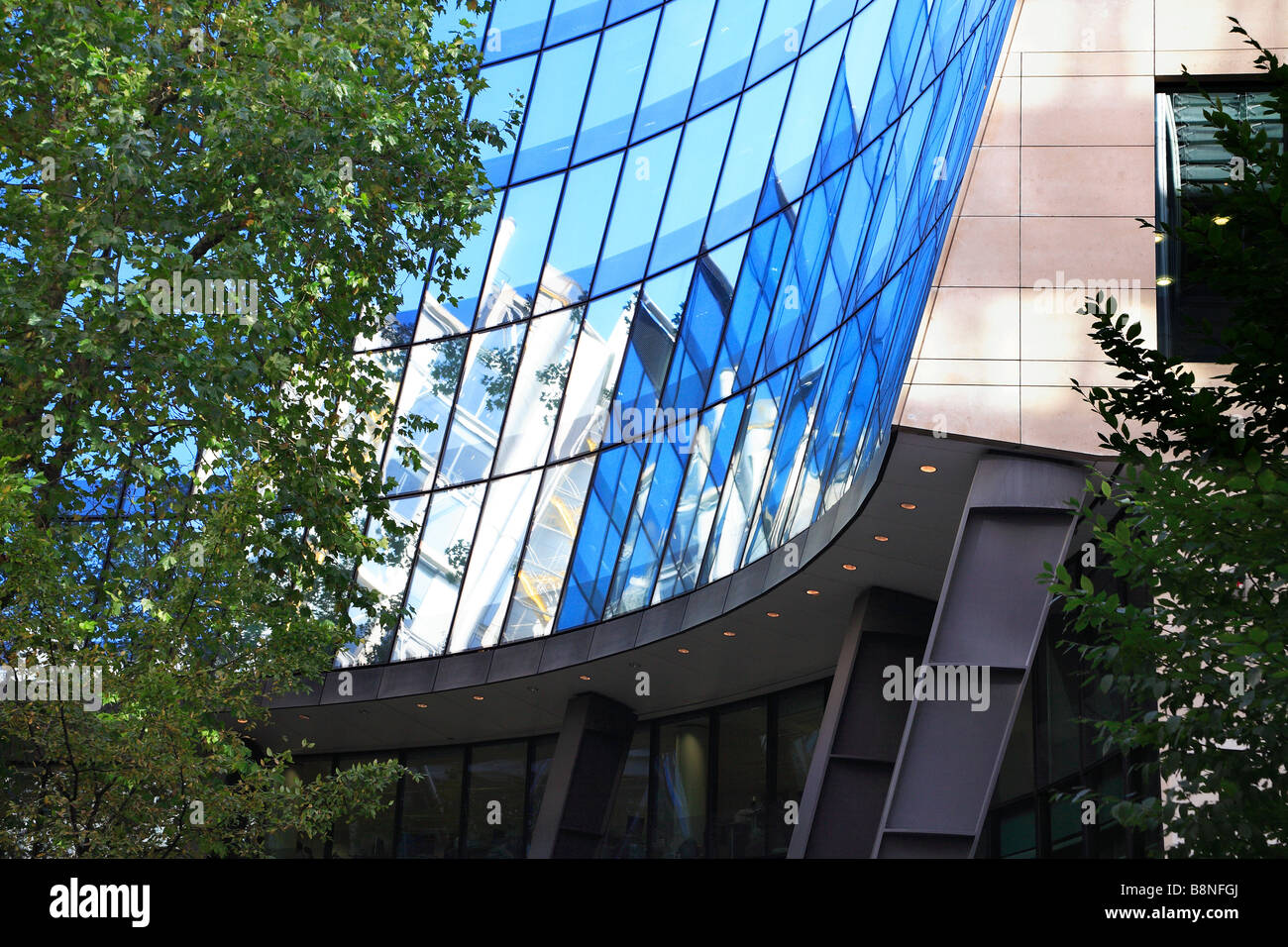 Reflection of London Wall 88 in the building on Staining Lane from the ...