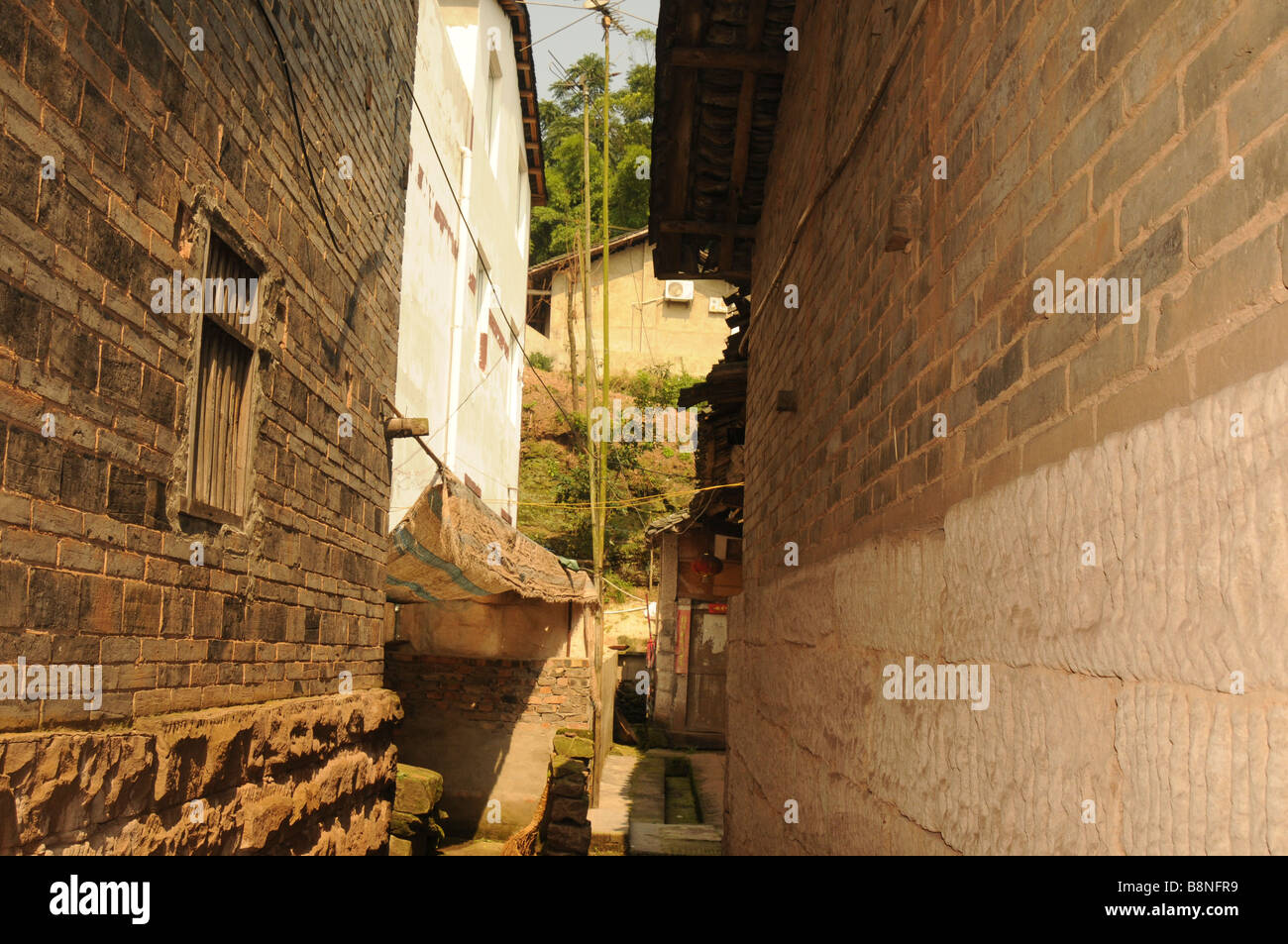 China Xian Shaanxi Moslem Quarters Old mud brick house Stock Photo - Alamy