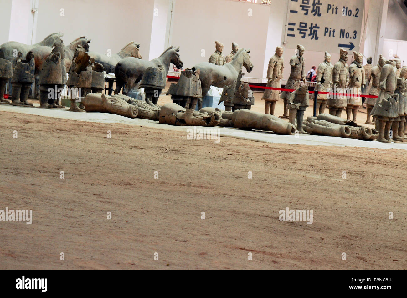 China Xian Shaanxi Army of Terracotta Warriors in Emperor Qin ...