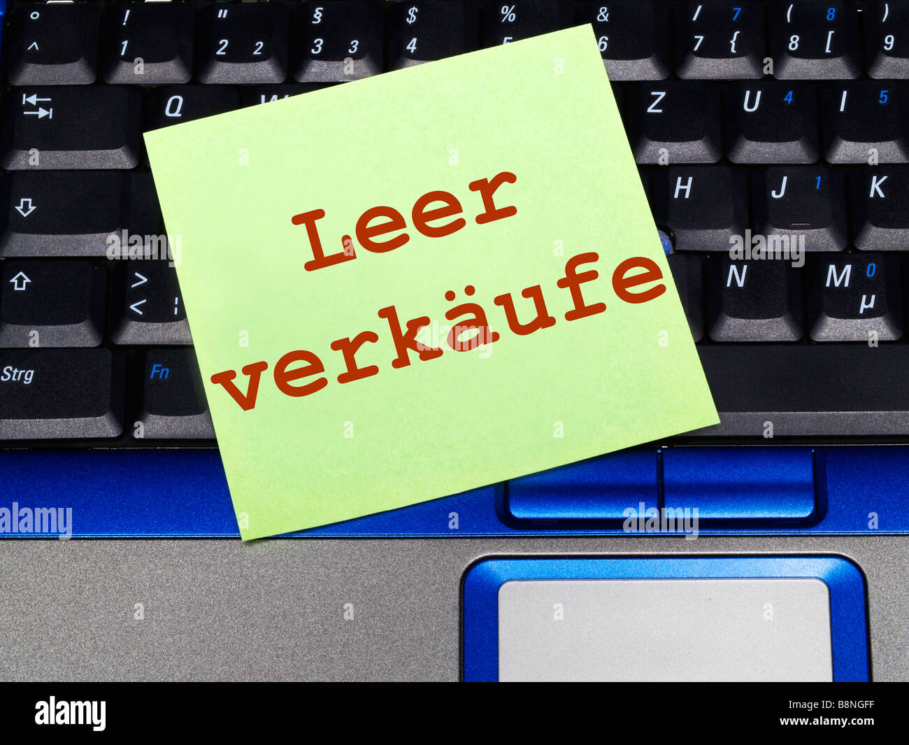 Short note paper hi-res stock photography and images - Alamy