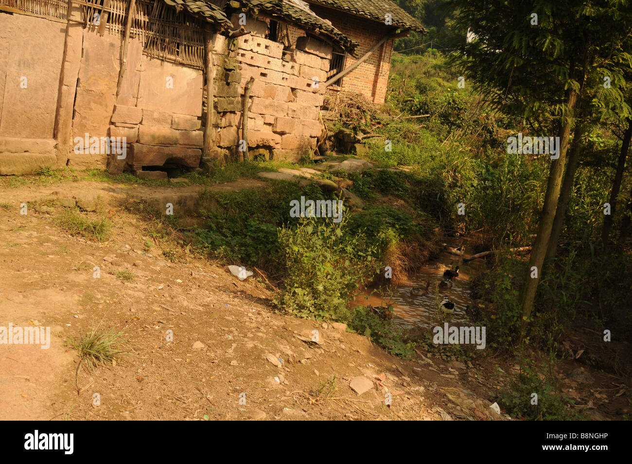 Brick and mud house china hi-res stock photography and images - Alamy
