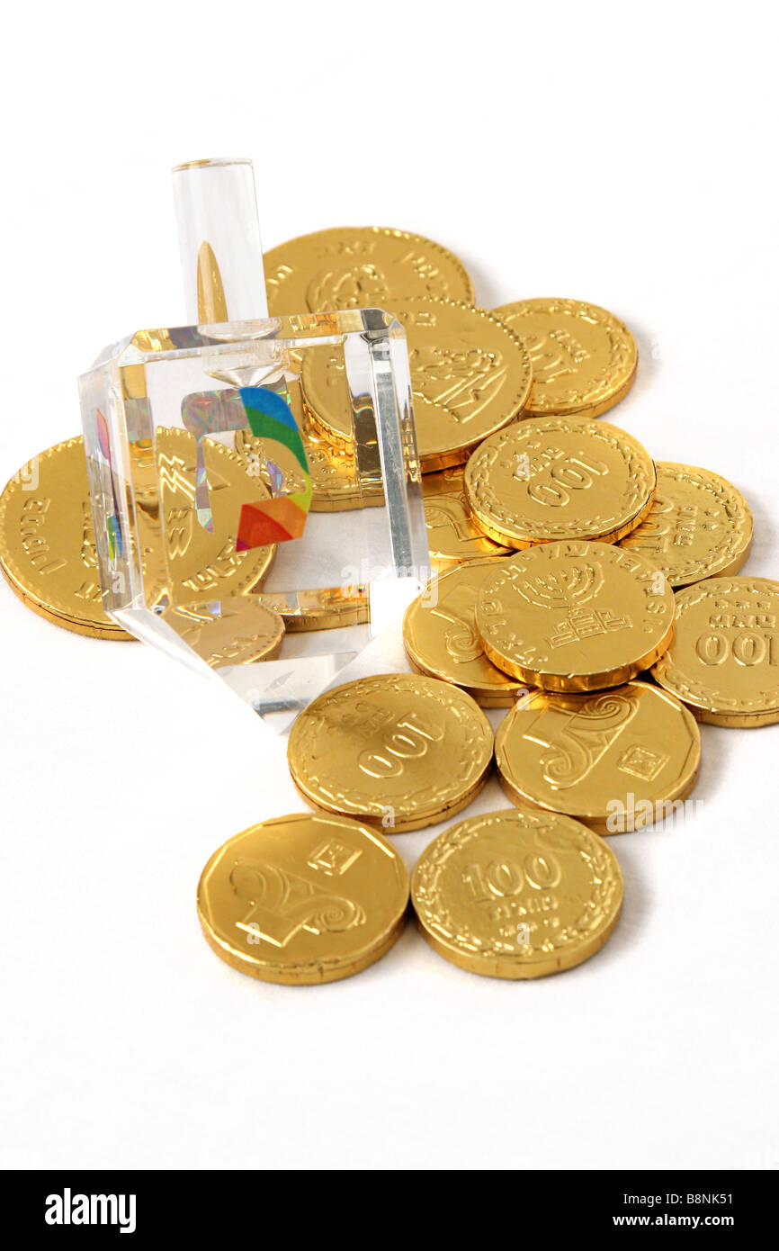 Gelt And Dreidel Cartoon