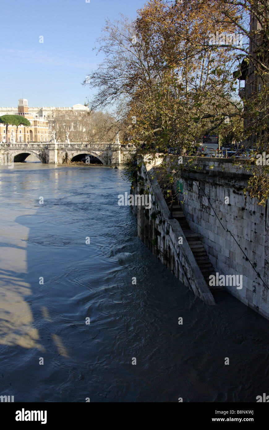River Tiber high water levels, Rome, Italy Stock Photo - Alamy