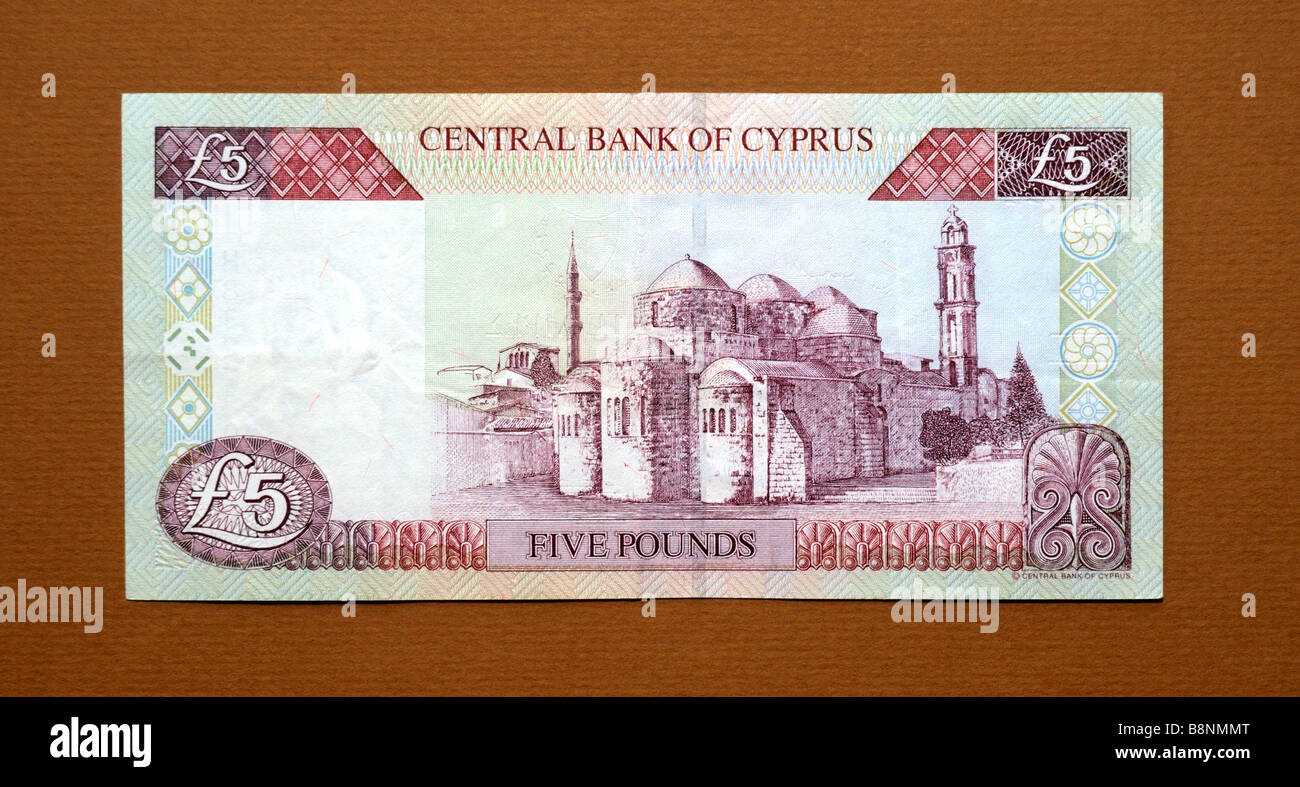 Cyprus 5 Five Pound Bank note Stock Photo - Alamy