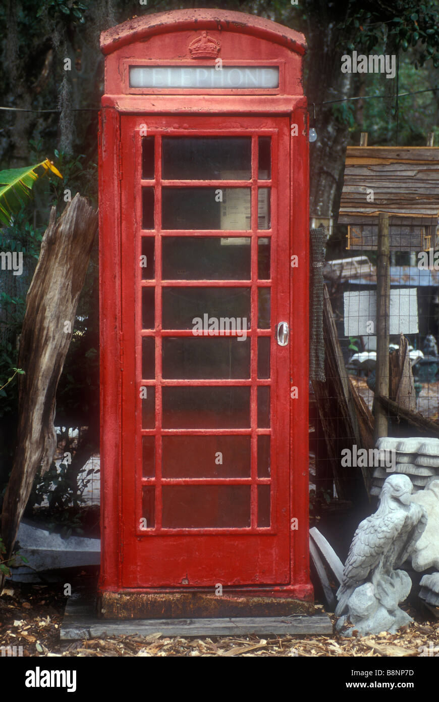 Red telephone booth Stock Photo - Alamy