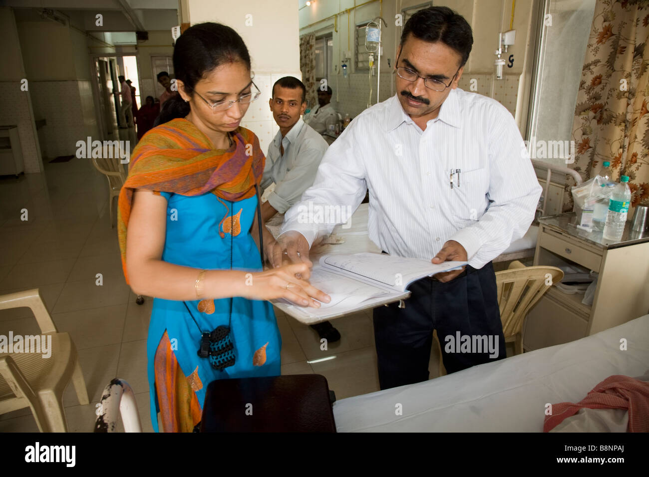 Patients India Hospital Bed High Resolution Stock Photography and ...