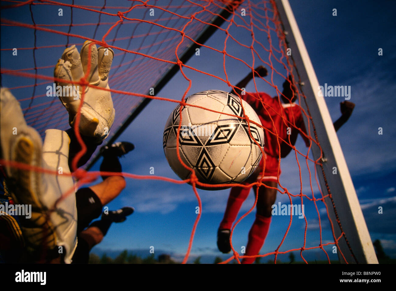 Scoring a goal hi-res stock photography and images - Alamy