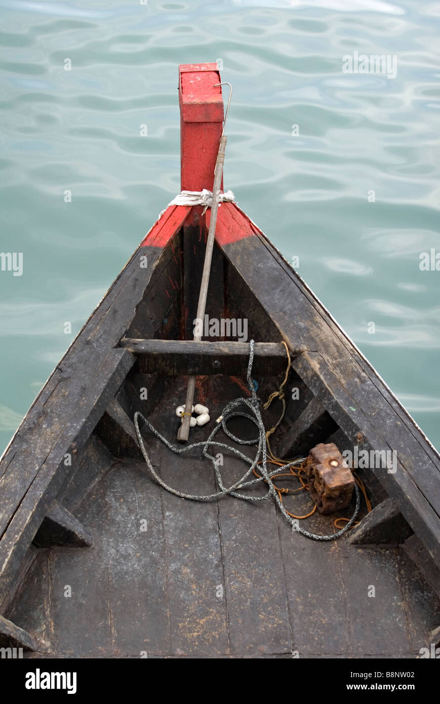 Front side of a traditional chinese fishing boat Stock Photo - Alamy