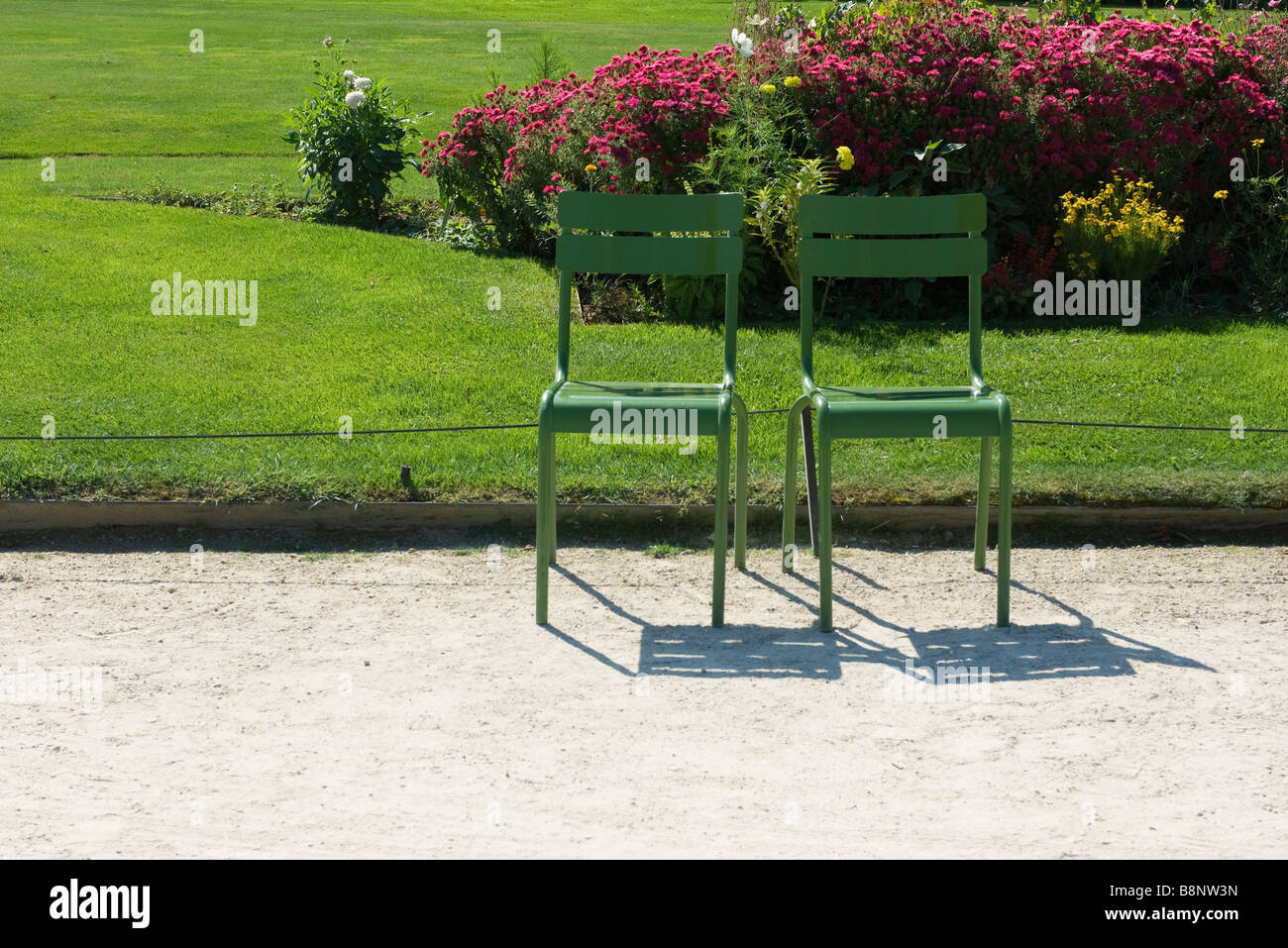 Metal items chairs hi-res stock photography and images - Alamy
