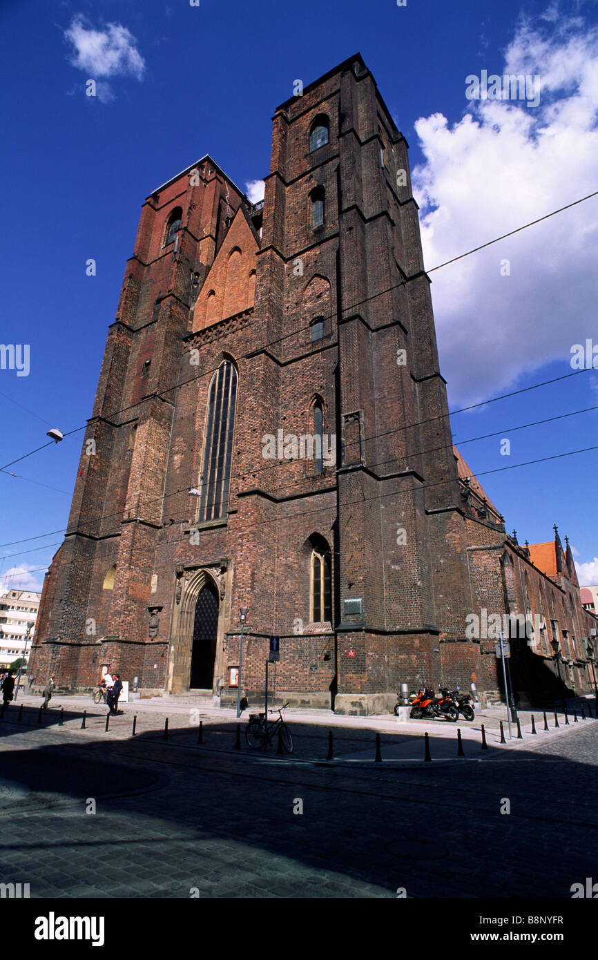 Church st mary town hi-res stock photography and images - Alamy