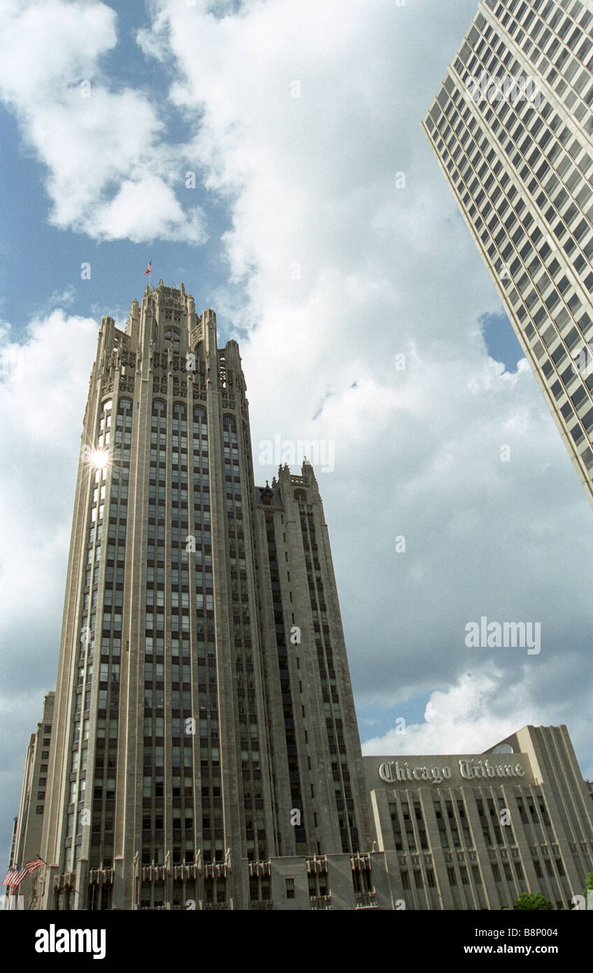 Chicago Tribune Building skyscraper Stock Photo - Alamy
