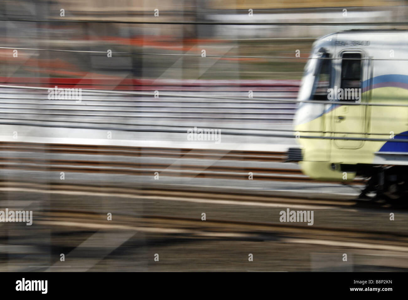 Train carriage doors hi-res stock photography and images - Alamy