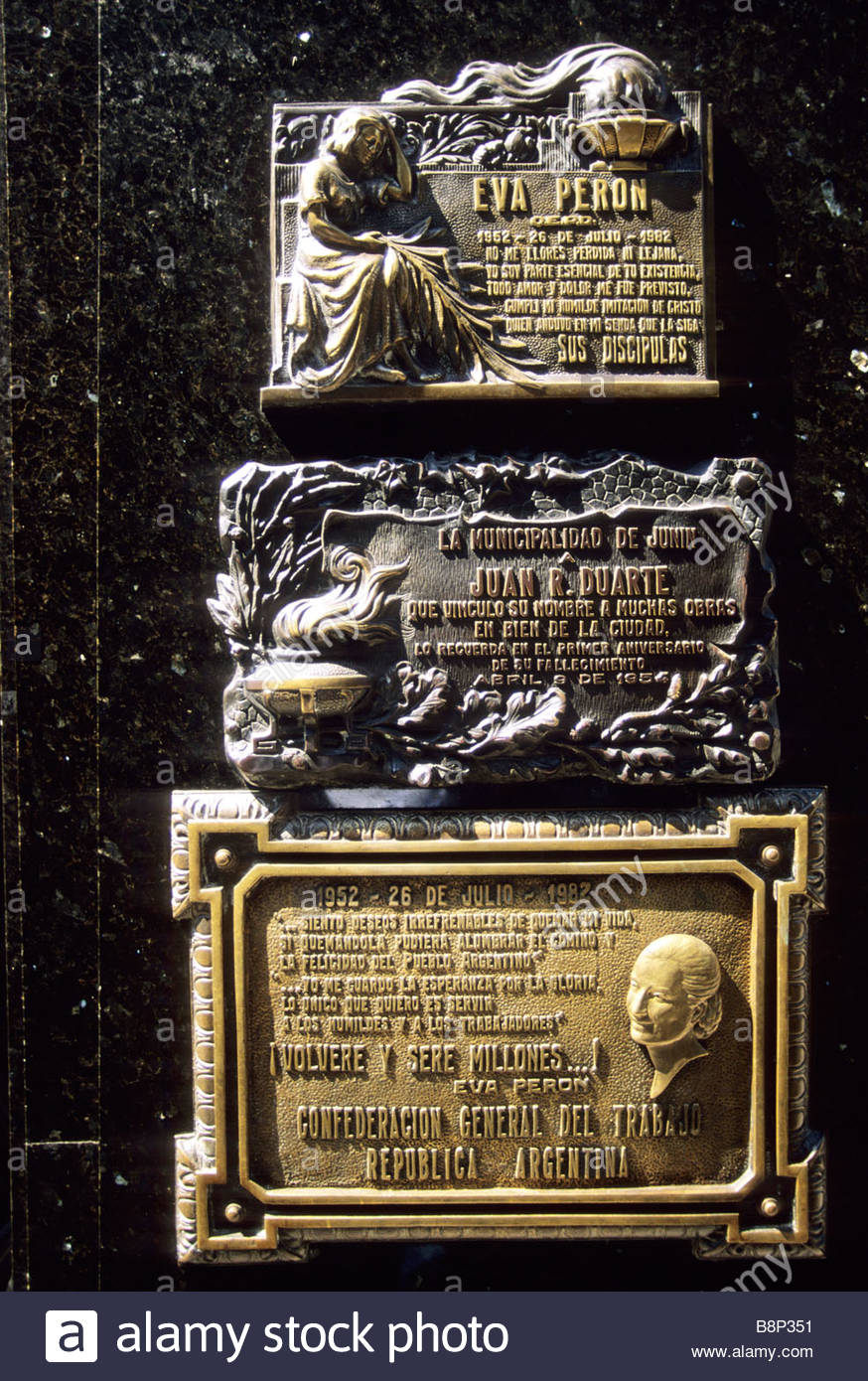 Tomb Of Eva Peron High Resolution Stock Photography and Images - Alamy