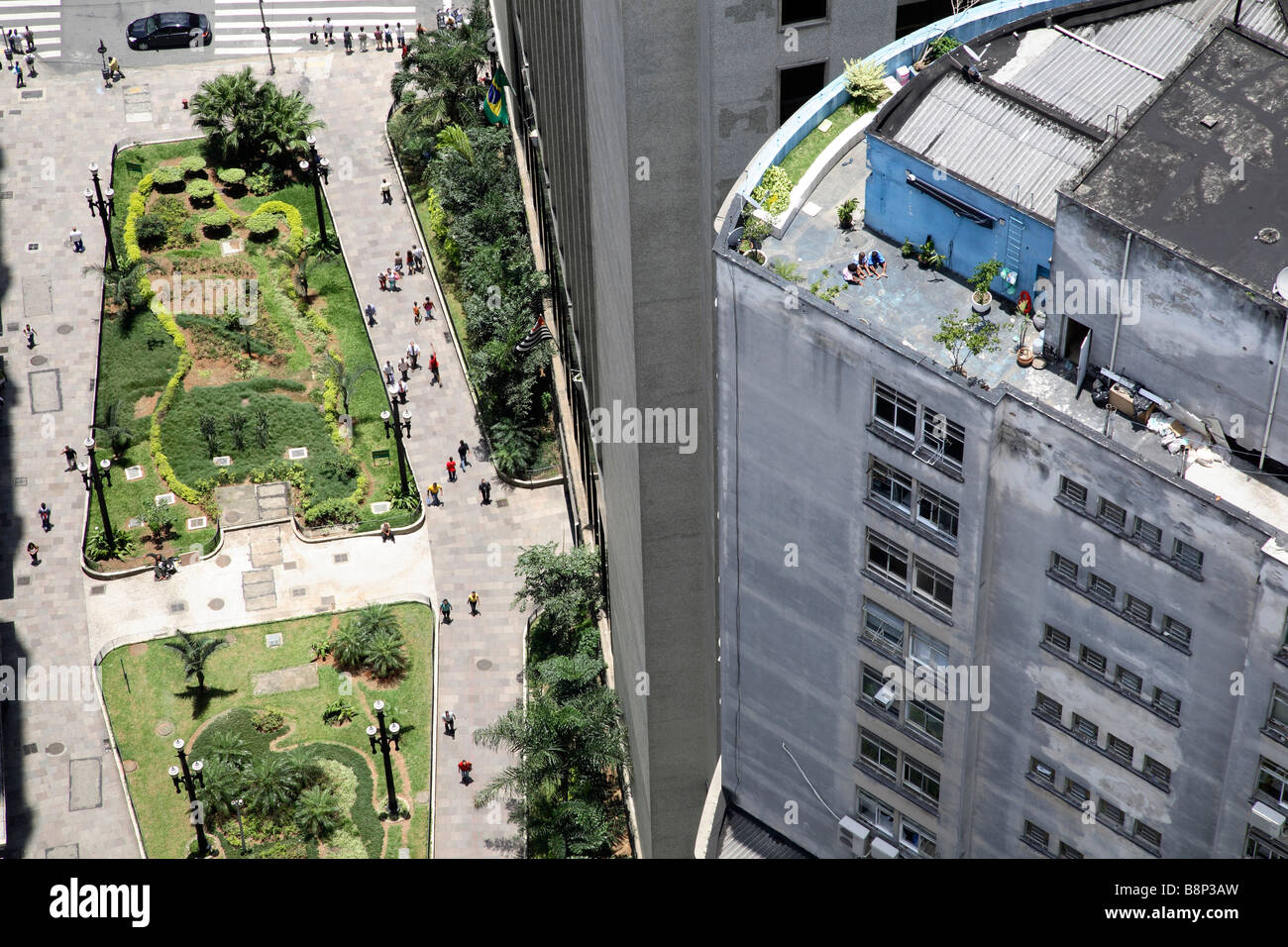 Adjacent building hi-res stock photography and images - Alamy