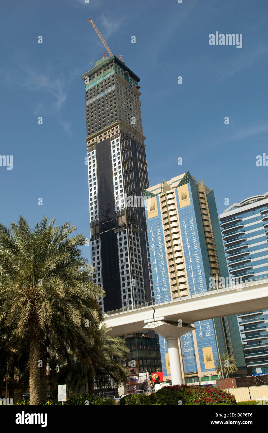 dubai, office building under construction, uae Stock Photo - Alamy