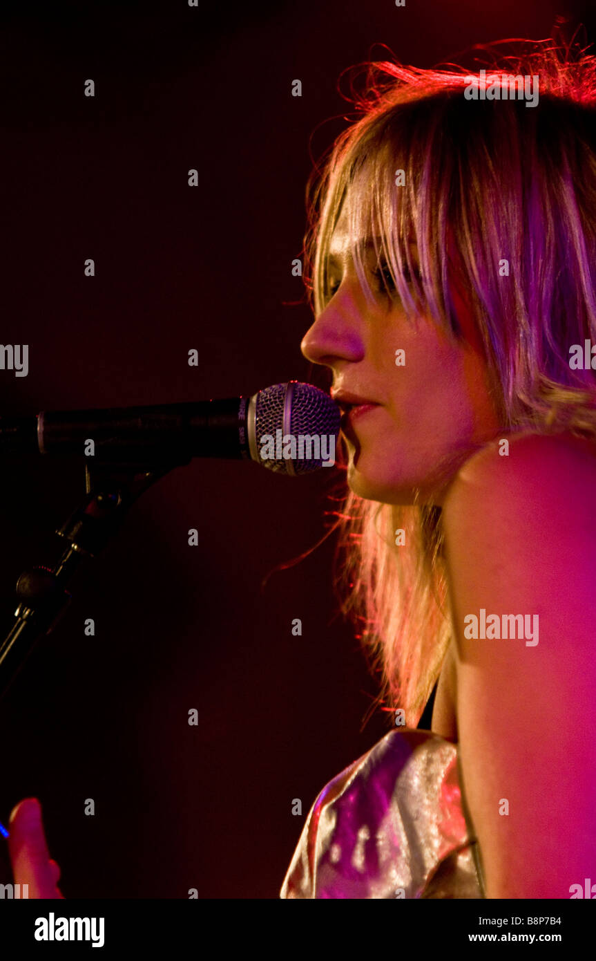 Singer/songwriter Tallulah Rendall performs on stage in London Stock ...