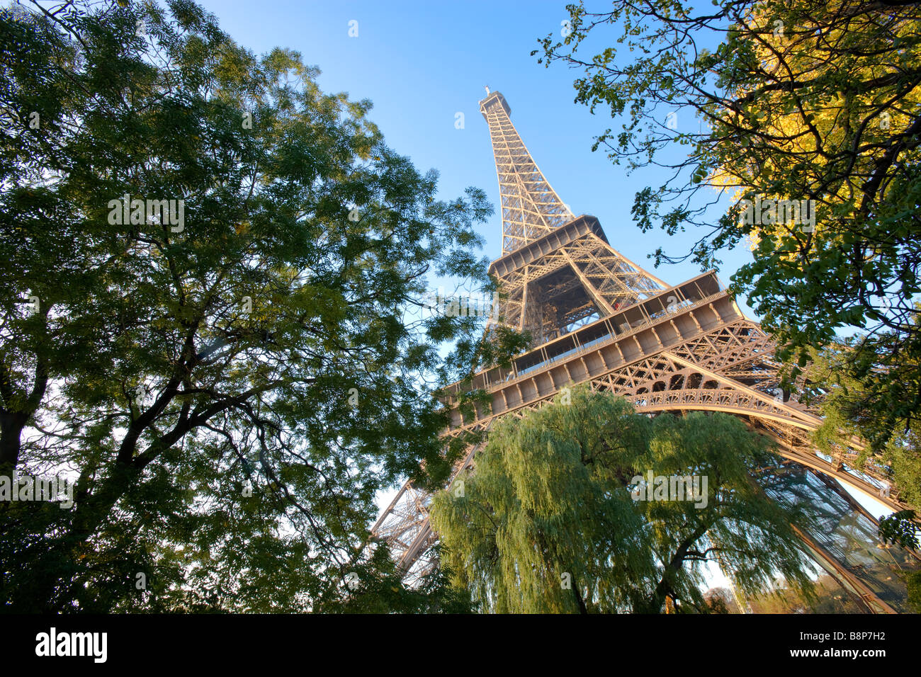 Eiffel tower low hi-res stock photography and images - Alamy