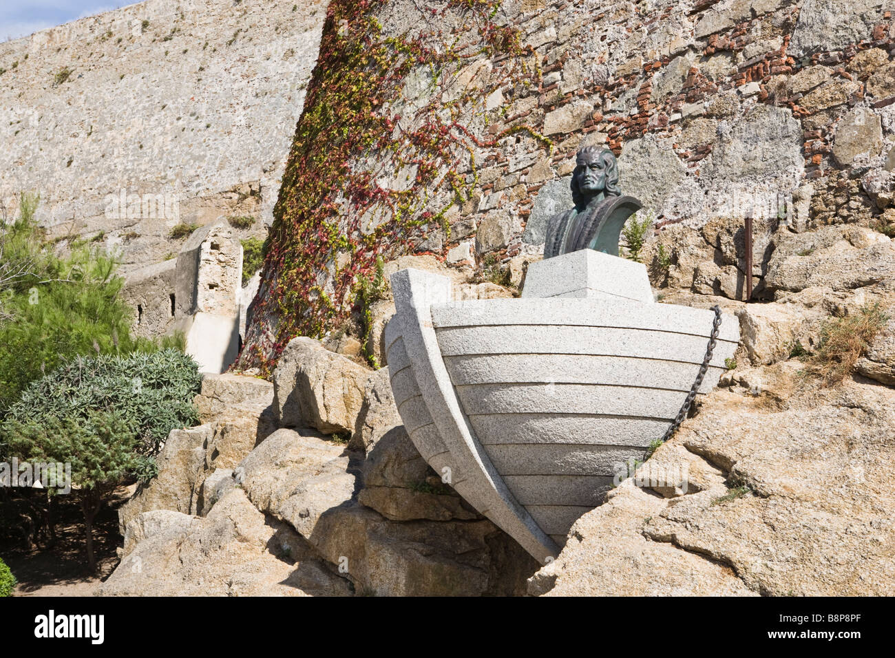 Commemorative monument of Christopher Columbus Place Christophe Colomb ...