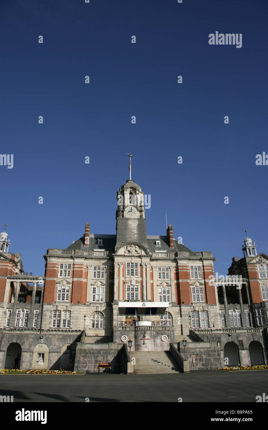 Town of Dartmouth, England. The early 20th century Sir Aston Webb ...