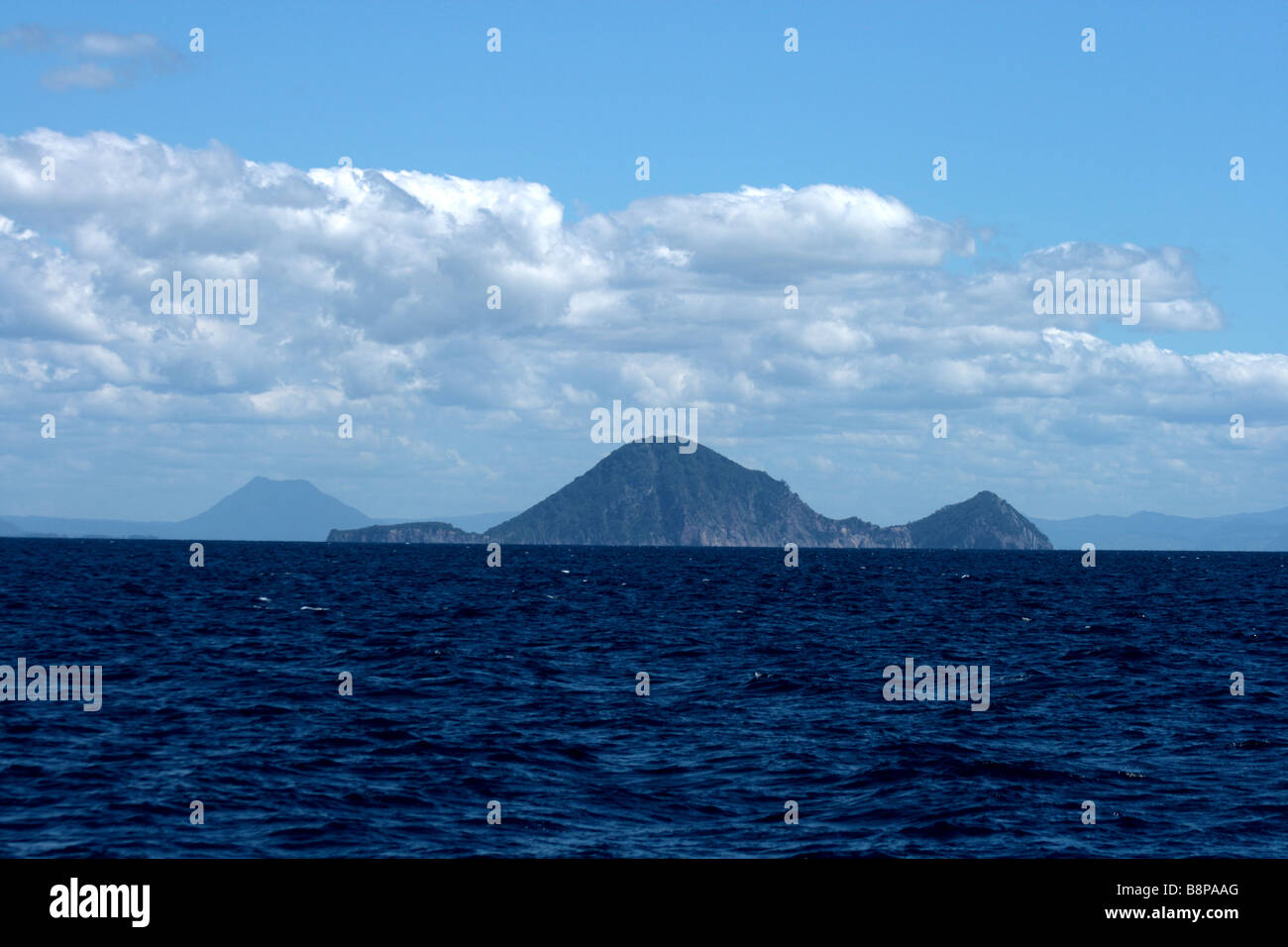 Whale Island - Moutohora Stock Photo - Alamy