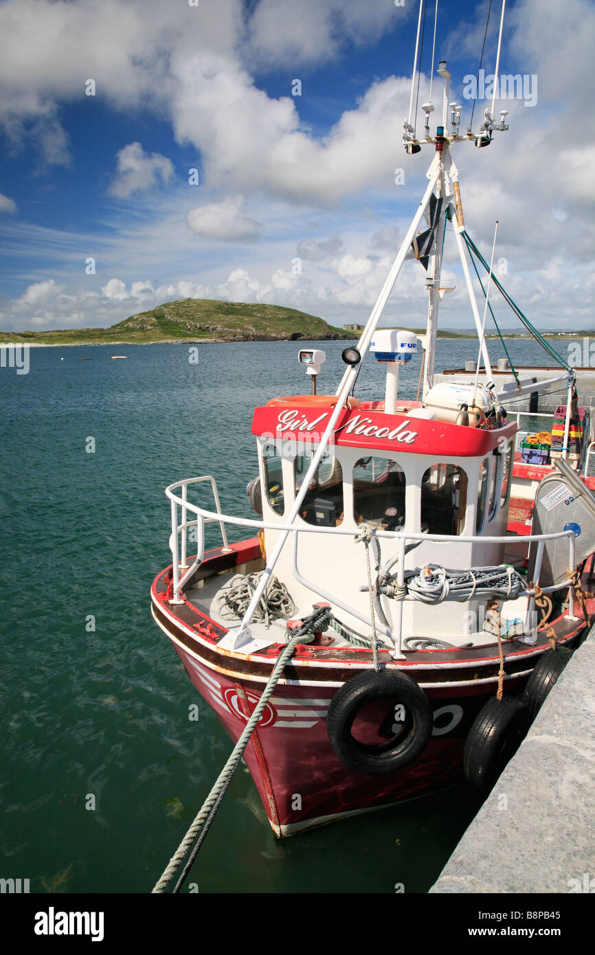 Smack boat hi-res stock photography and images - Alamy