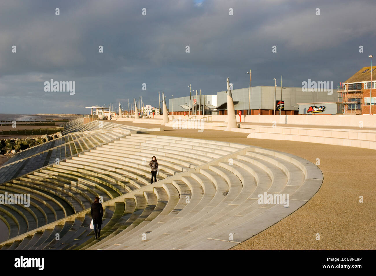 Cleveleys seafront hi-res stock photography and images - Alamy