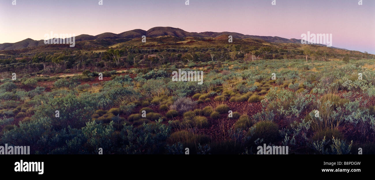 West MacDonnell Ranges, central Australia Stock Photo - Alamy