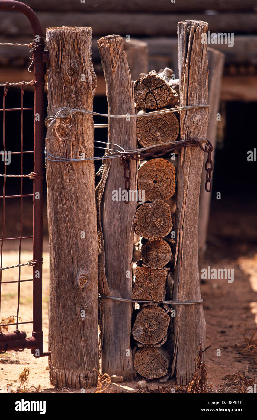 drop-log fence construction, outback Australia Stock Photo - Alamy