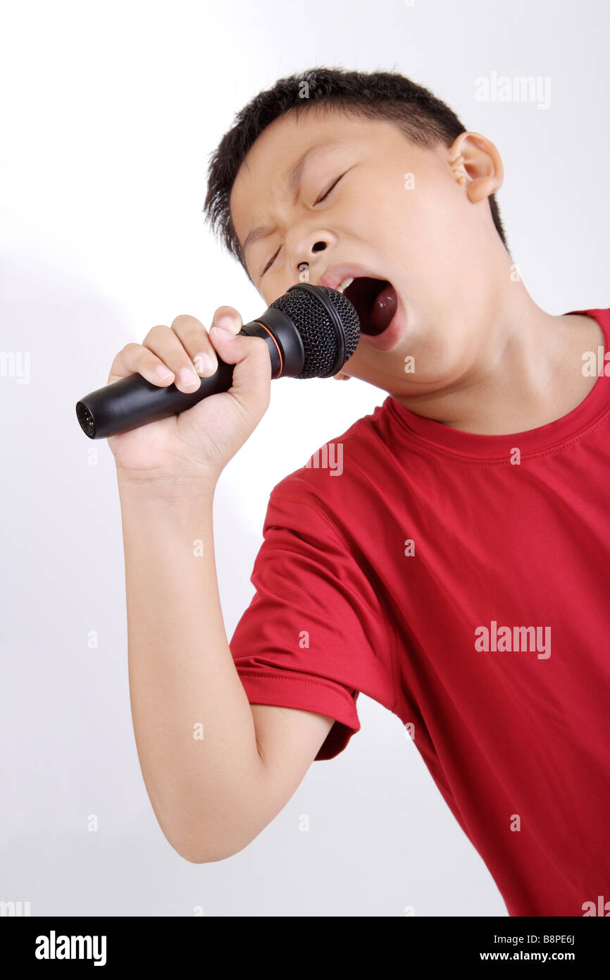 Child microphone studio hi-res stock photography and images - Alamy