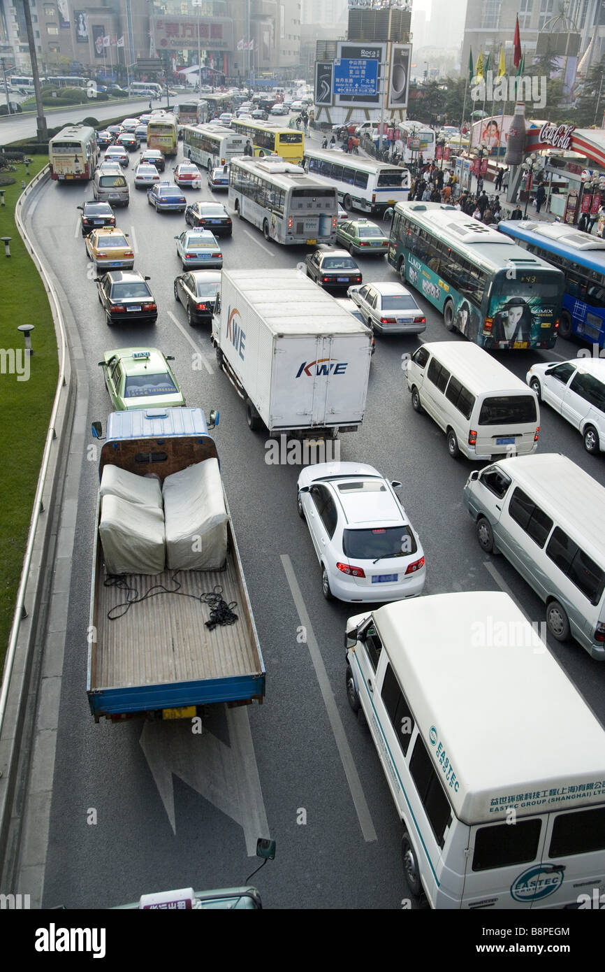 China Shanghai rush hour traffic Stock Photo - Alamy