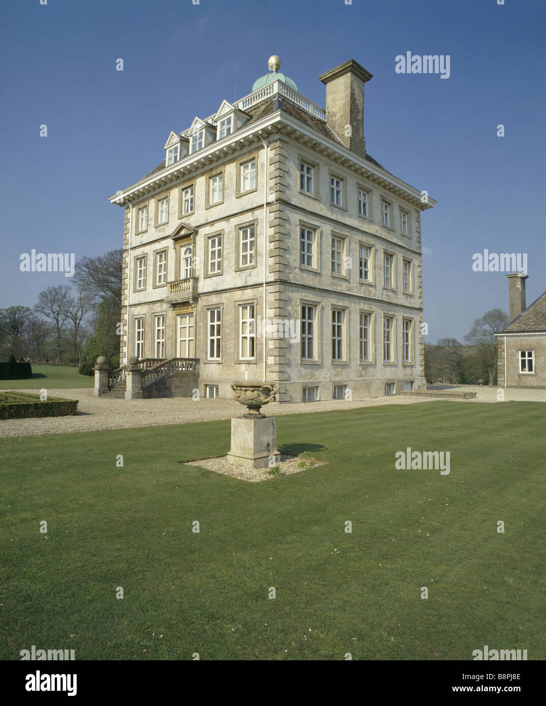 17th century fronts hi-res stock photography and images - Alamy