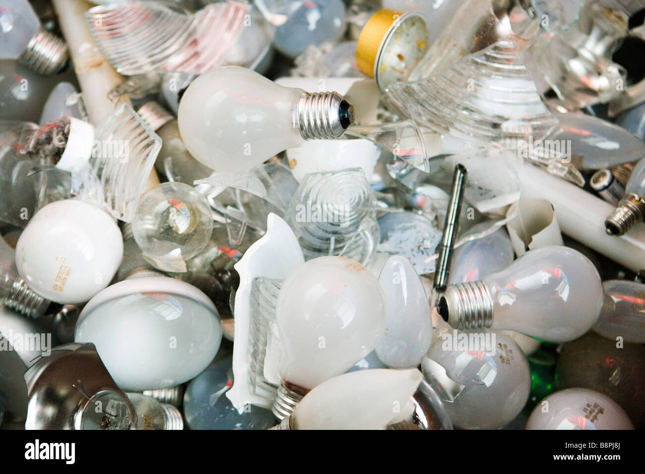 Without light bulbs hi-res stock photography and images - Alamy