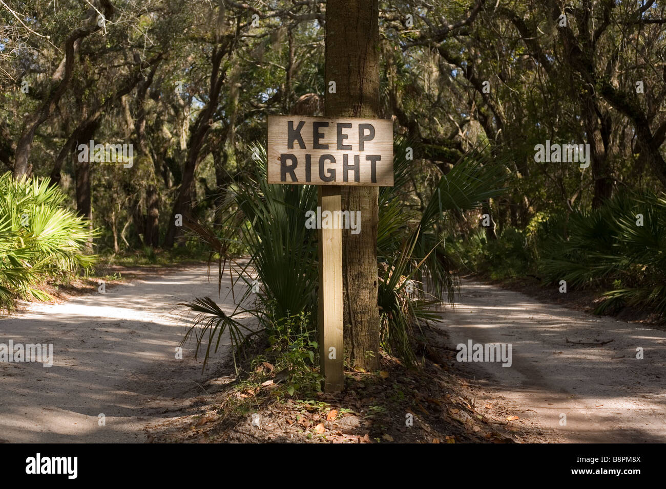 Keep right sign hi-res stock photography and images - Alamy