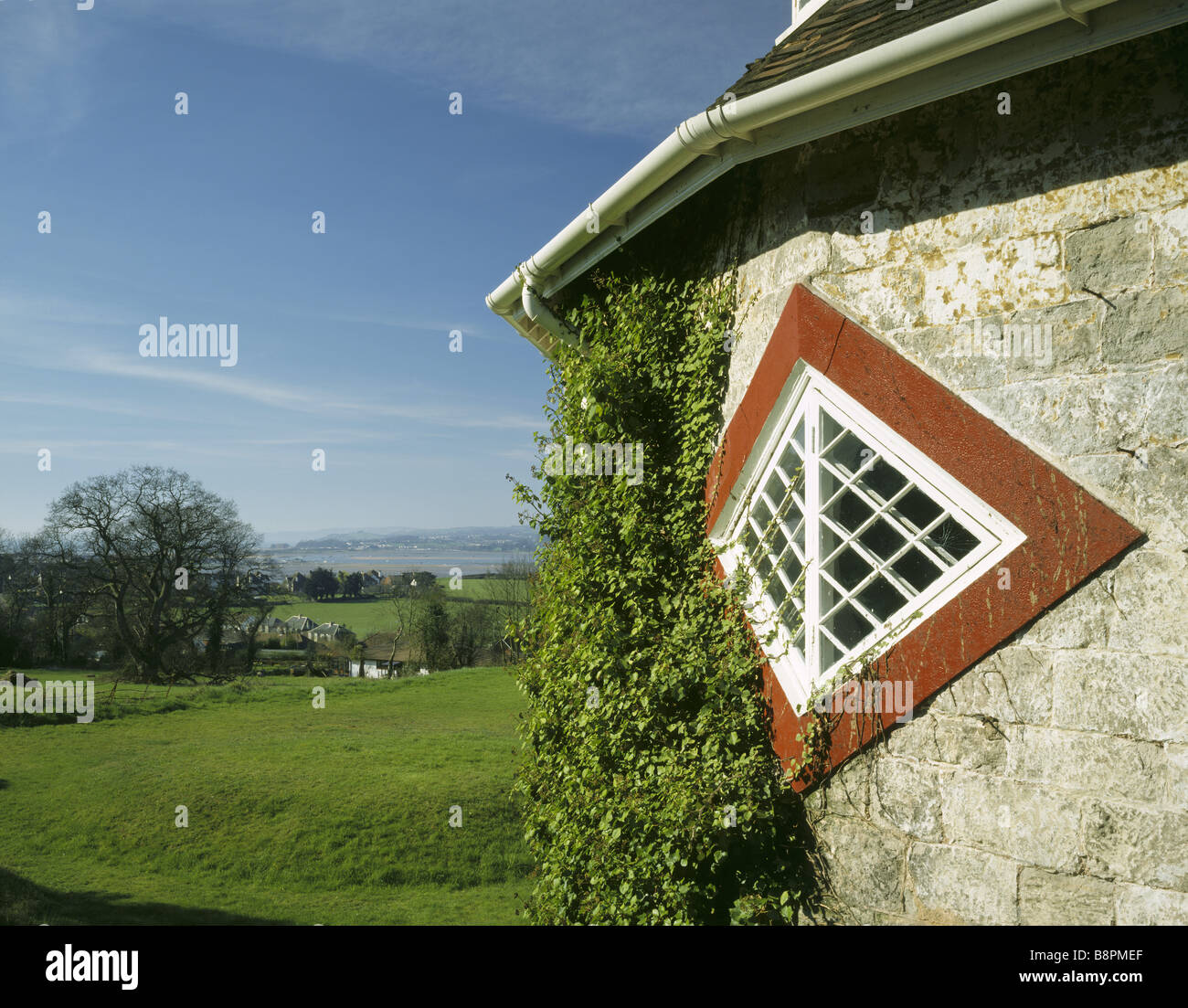 Cottage ornee hi-res stock photography and images - Alamy