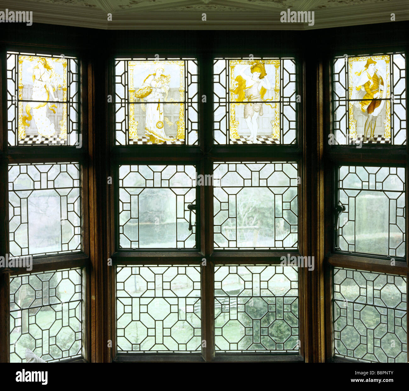 Wightwick manor interior hi-res stock photography and images - Alamy
