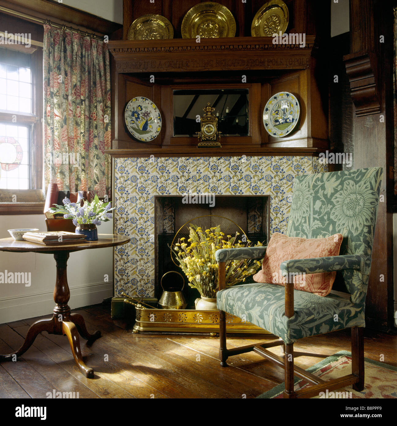 Victorian manor house hi-res stock photography and images - Alamy