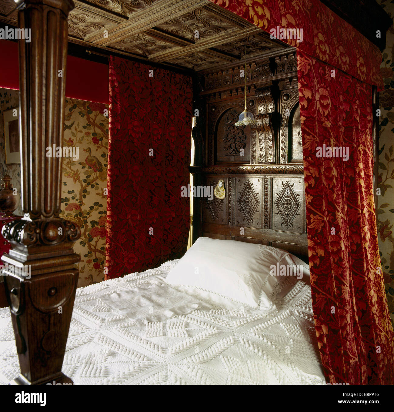 Wightwick manor interior hi-res stock photography and images - Alamy