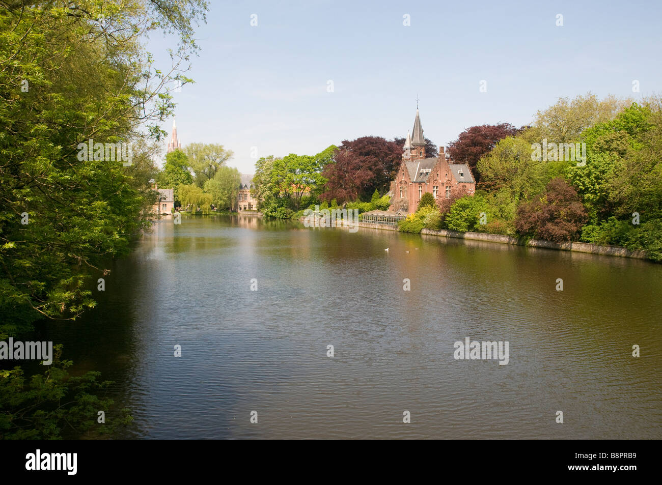 Bruges belgium trees water hi-res stock photography and images - Alamy