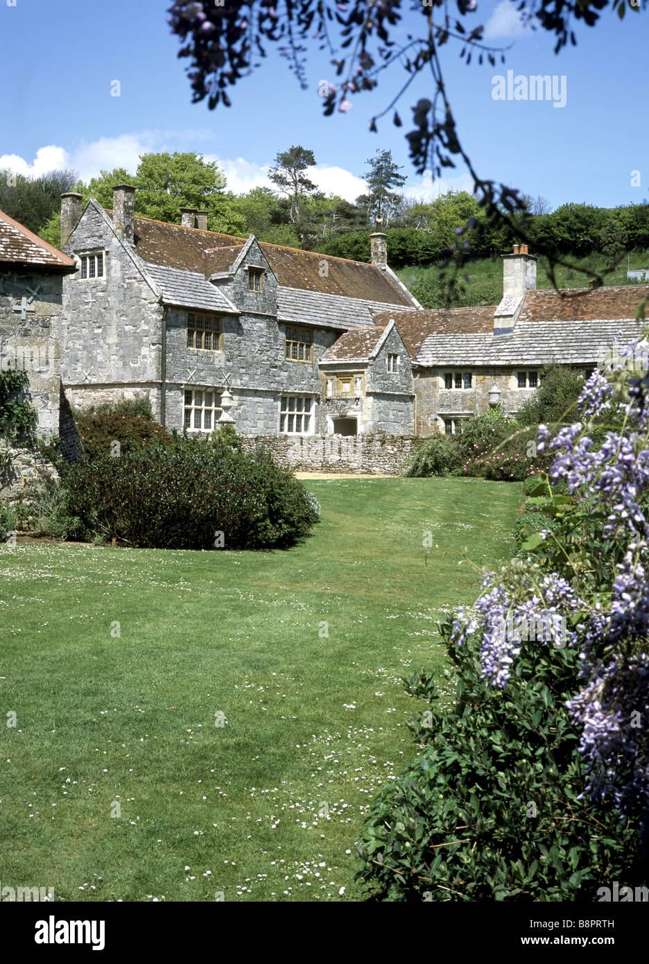 Mottistone manor garden hi-res stock photography and images - Alamy