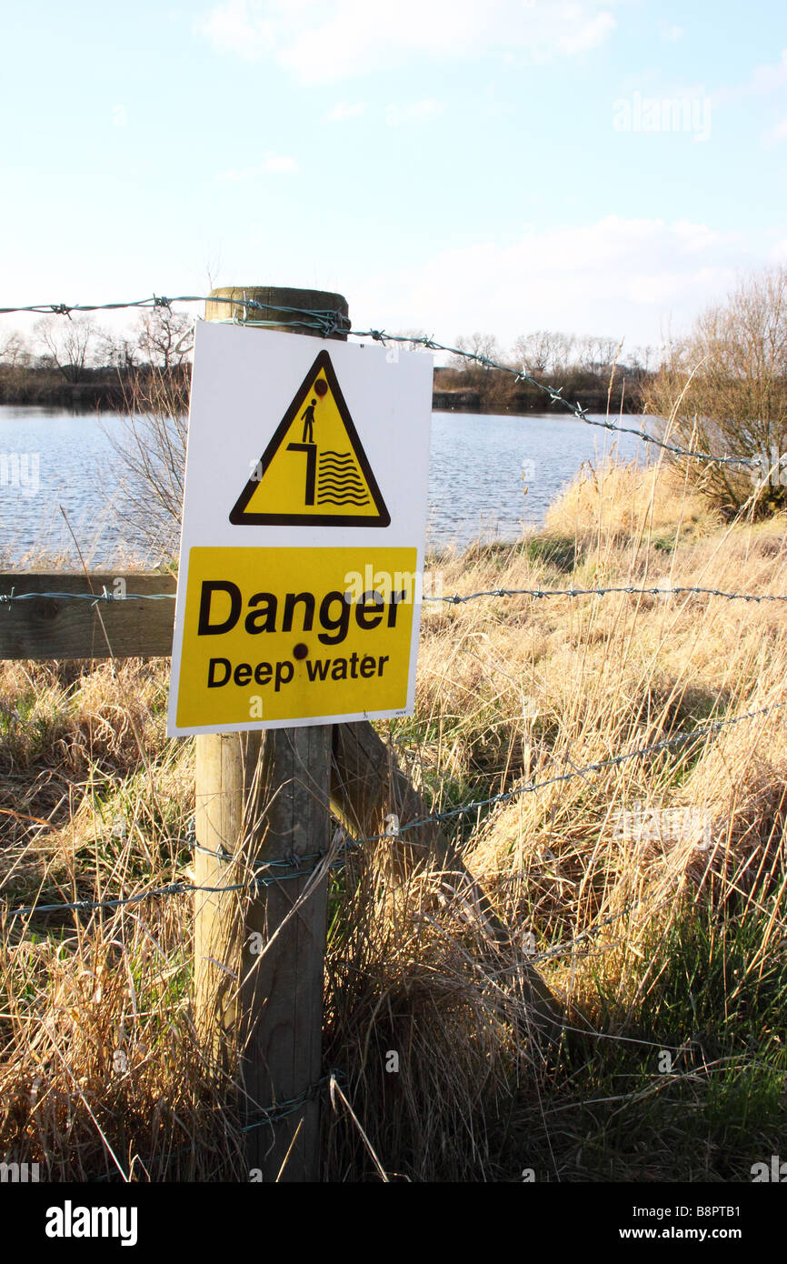 The gravel pit hi-res stock photography and images - Alamy