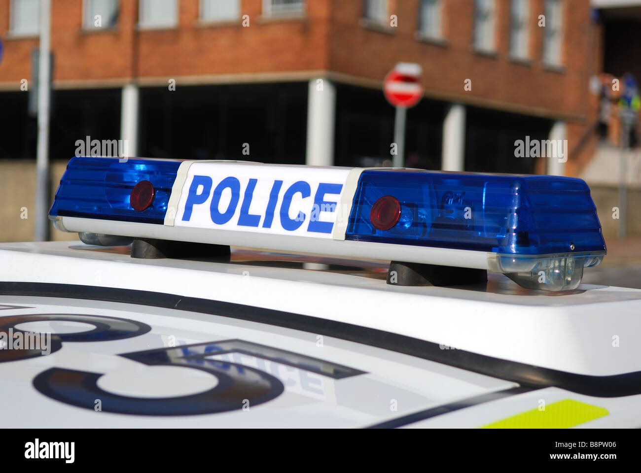 Police car roof hi-res stock photography and images - Alamy