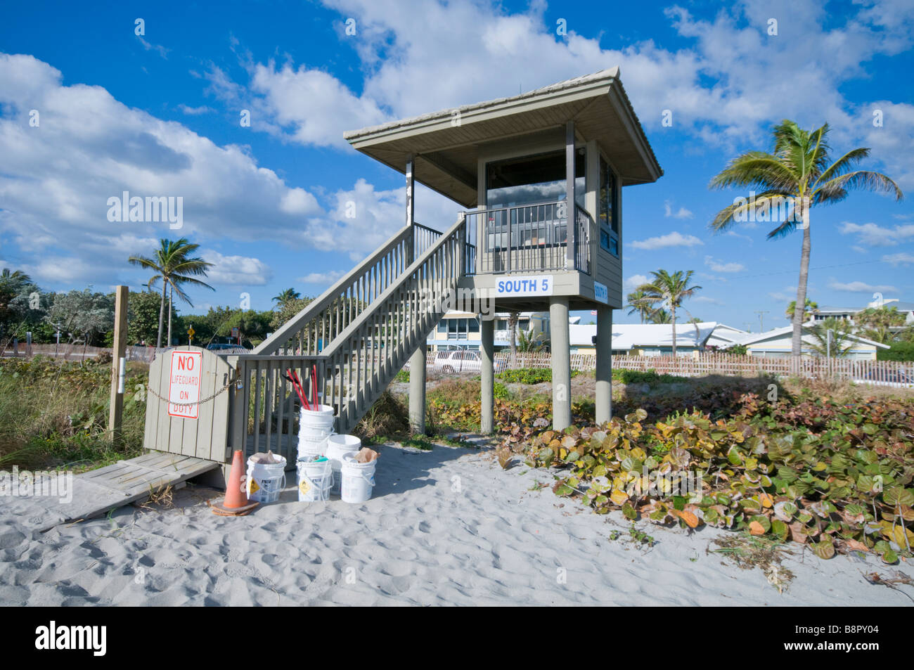 Delray beach florida lifeguard hi-res stock photography and images - Alamy