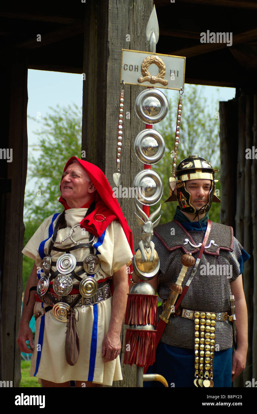 Roman standard hi-res stock photography and images - Alamy